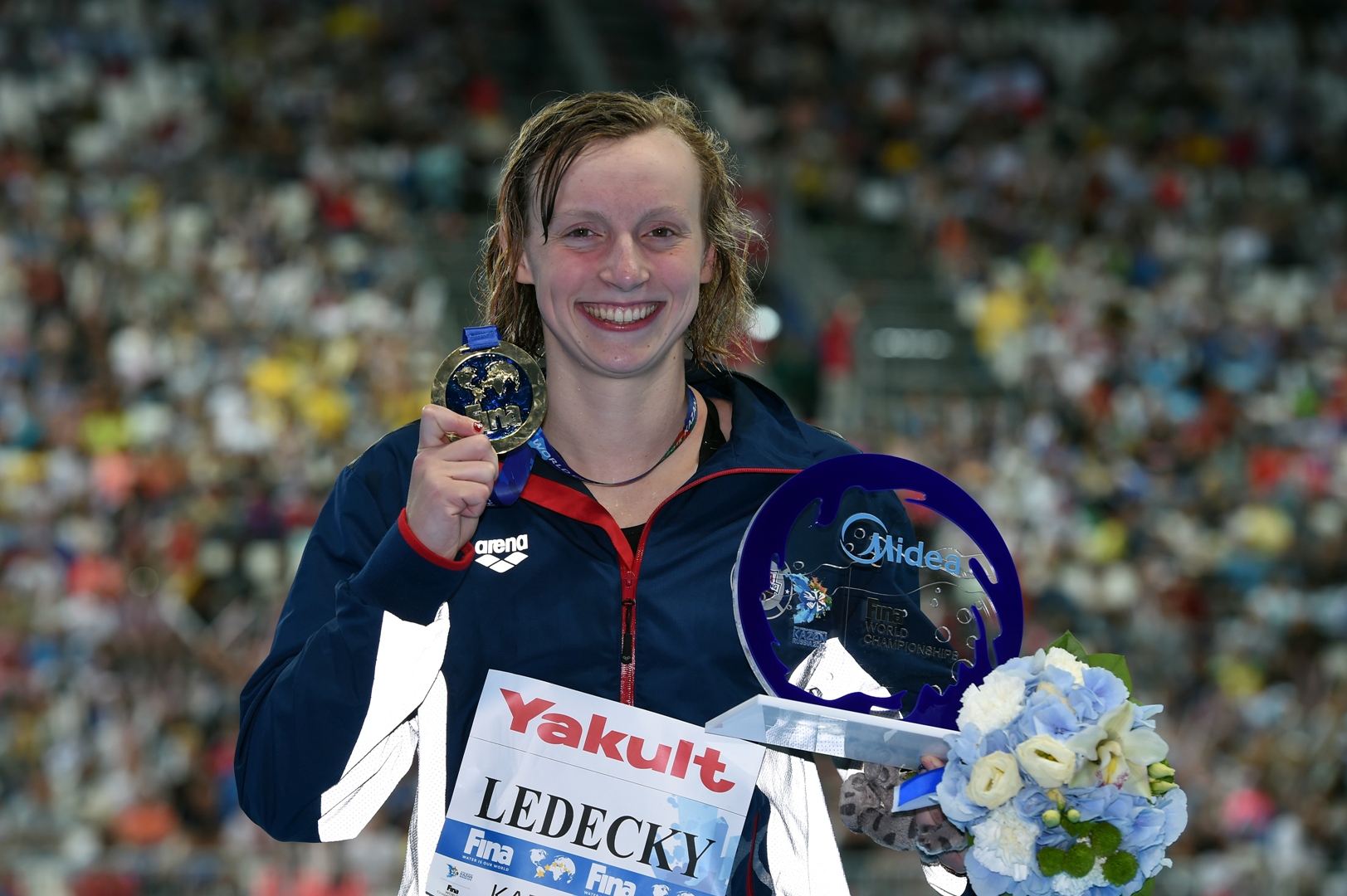 Olympian Katie Ledecky lowers own world record | 11alive.com