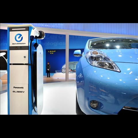 Local car rental to offer electric vehicles | 11alive.com