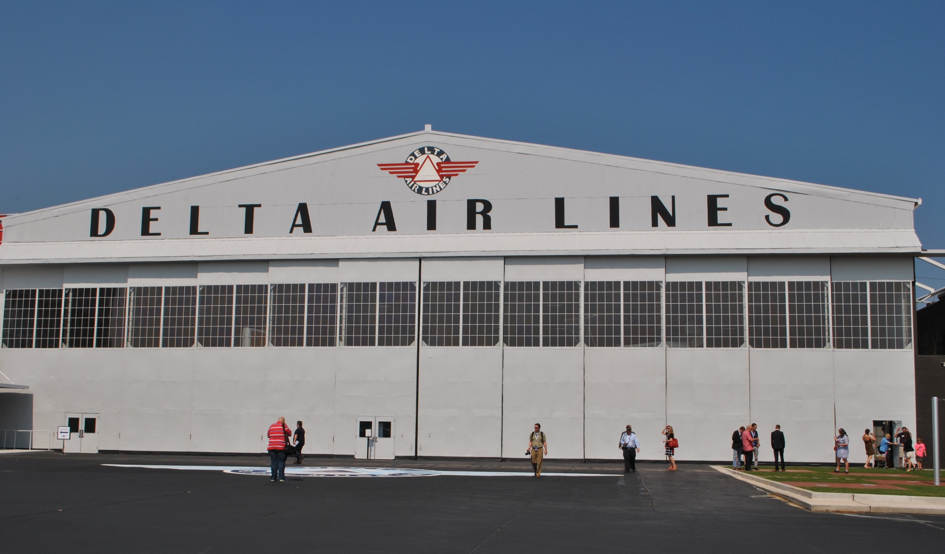Delta Flight Museum holds grand opening | 11alive.com