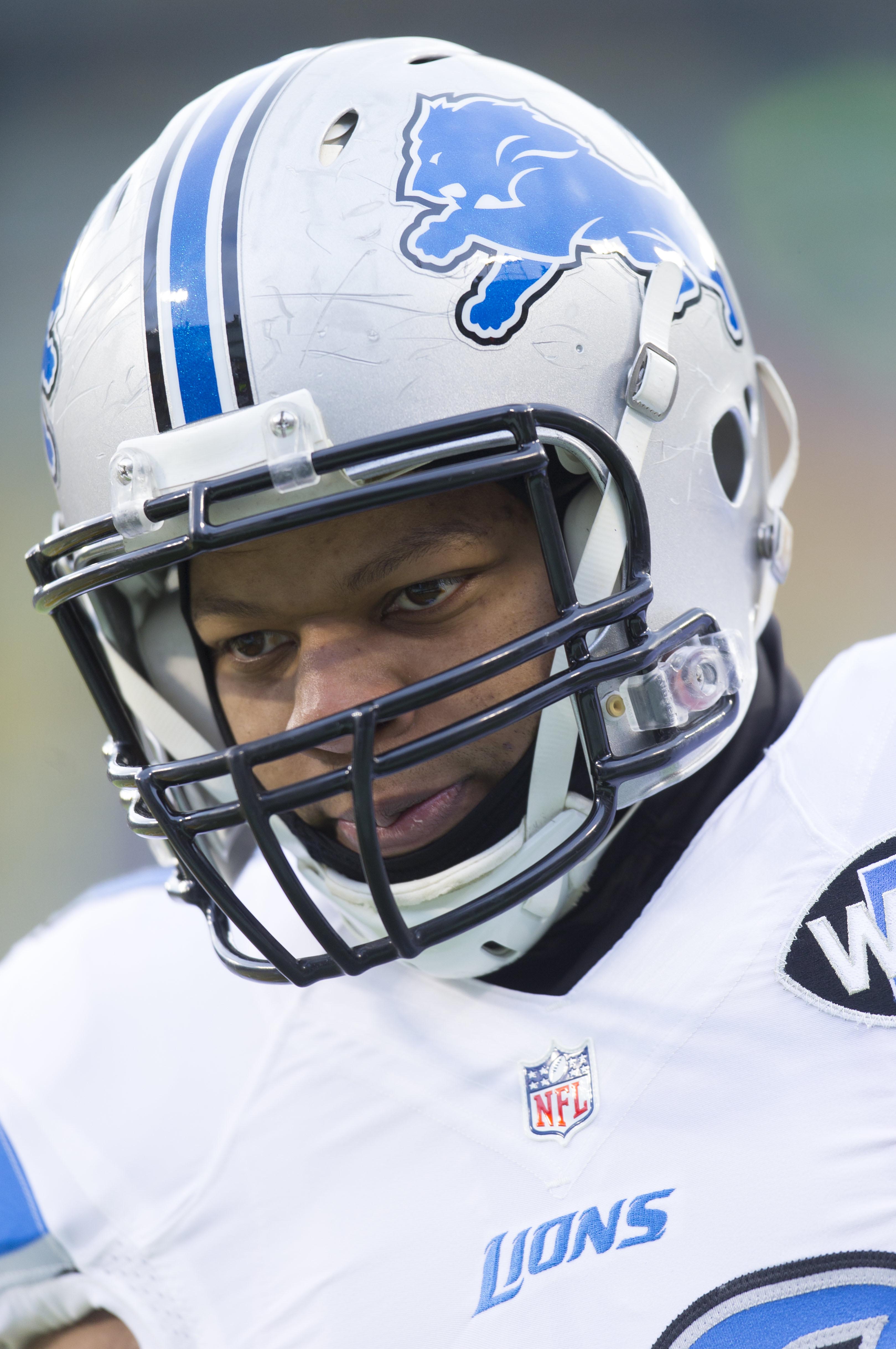 Lions' Ndamukong Suh suspended for stomp on Aaron Rodgers | 11alive.com