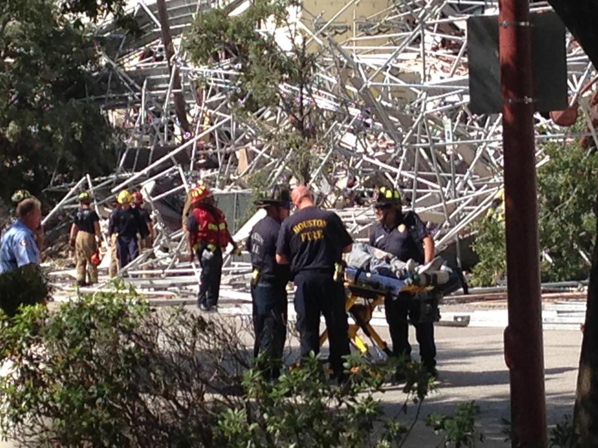EXCLUSIVE: Scaffolding collapse caught on video | 11alive.com