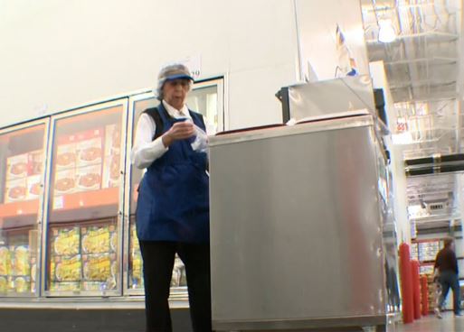 92-Year-Old Costco Sample Lady Tops In Sales | wfmynews2.com