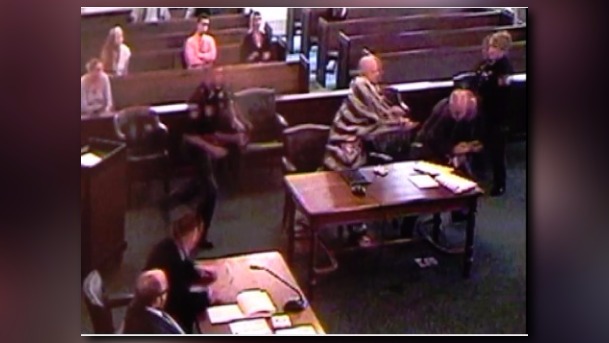 Man throws feces in court after he was sentenced to 40 years in prison ...