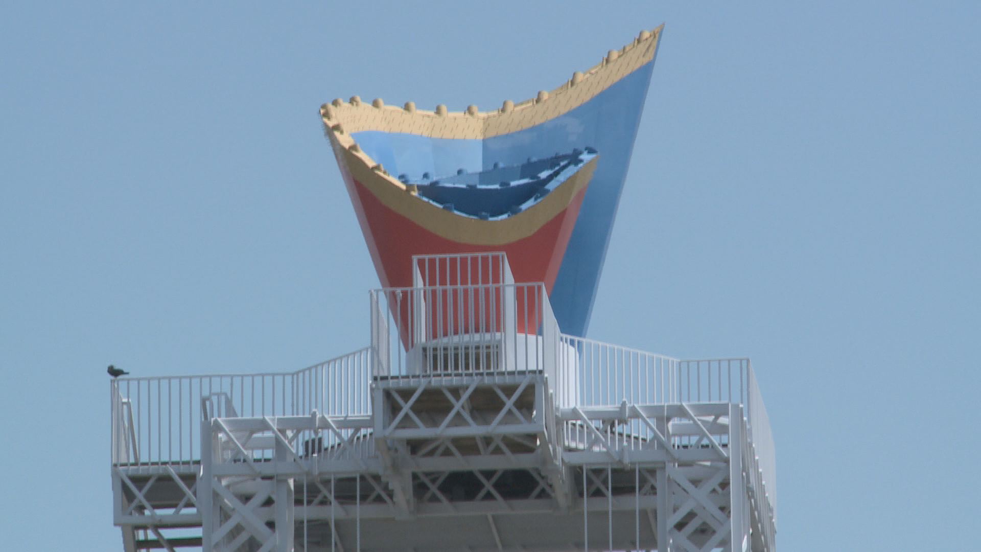 Young: Atlanta '96 Olympic cauldron 'an embarrassment' | wtsp.com