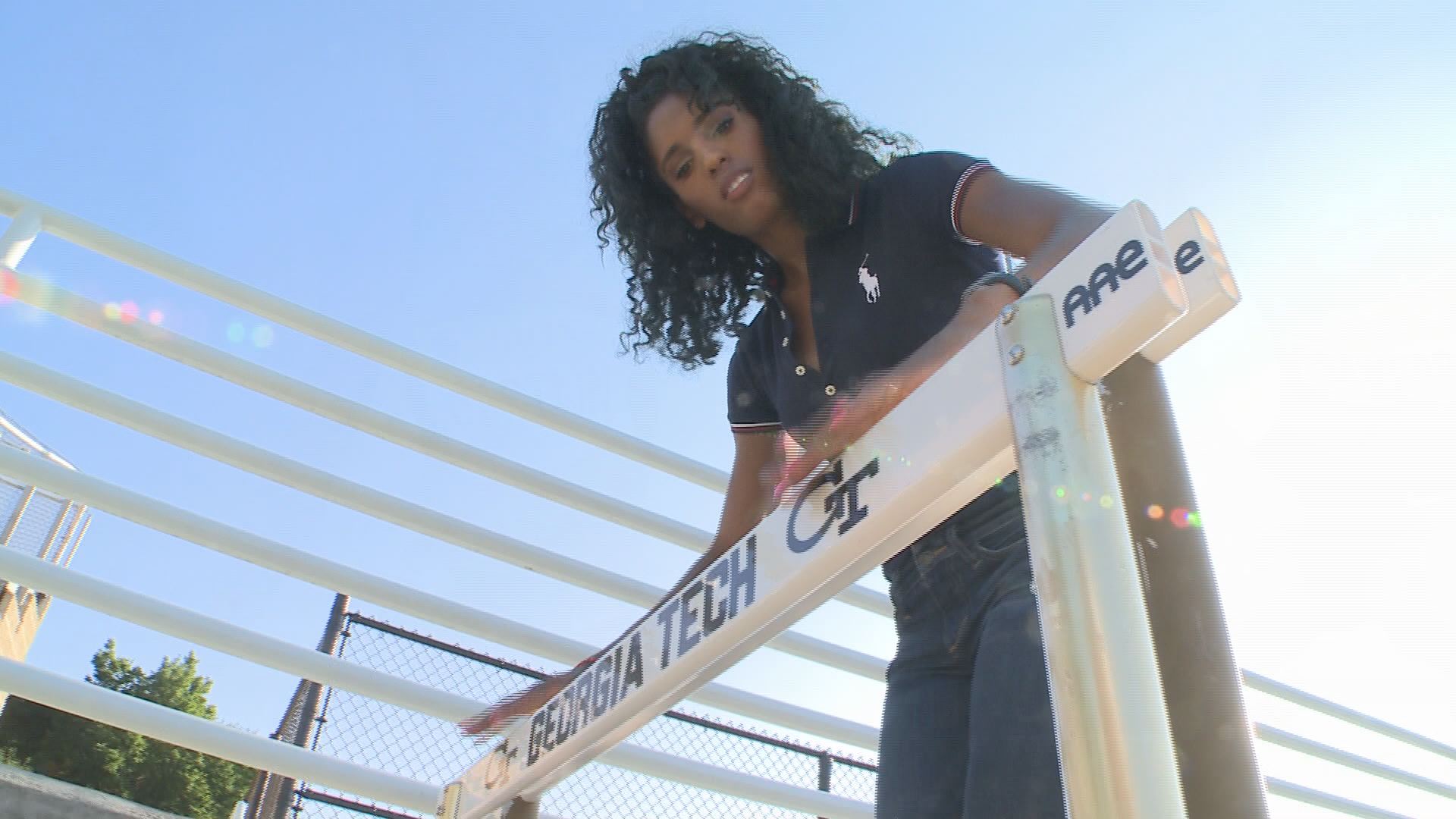 Olympian Kristi Castlin overcomes life's hurdles | 11alive.com