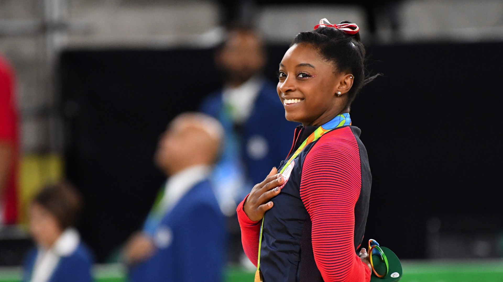 Simone Biles has one concern about carrying U.S. flag at closing ...