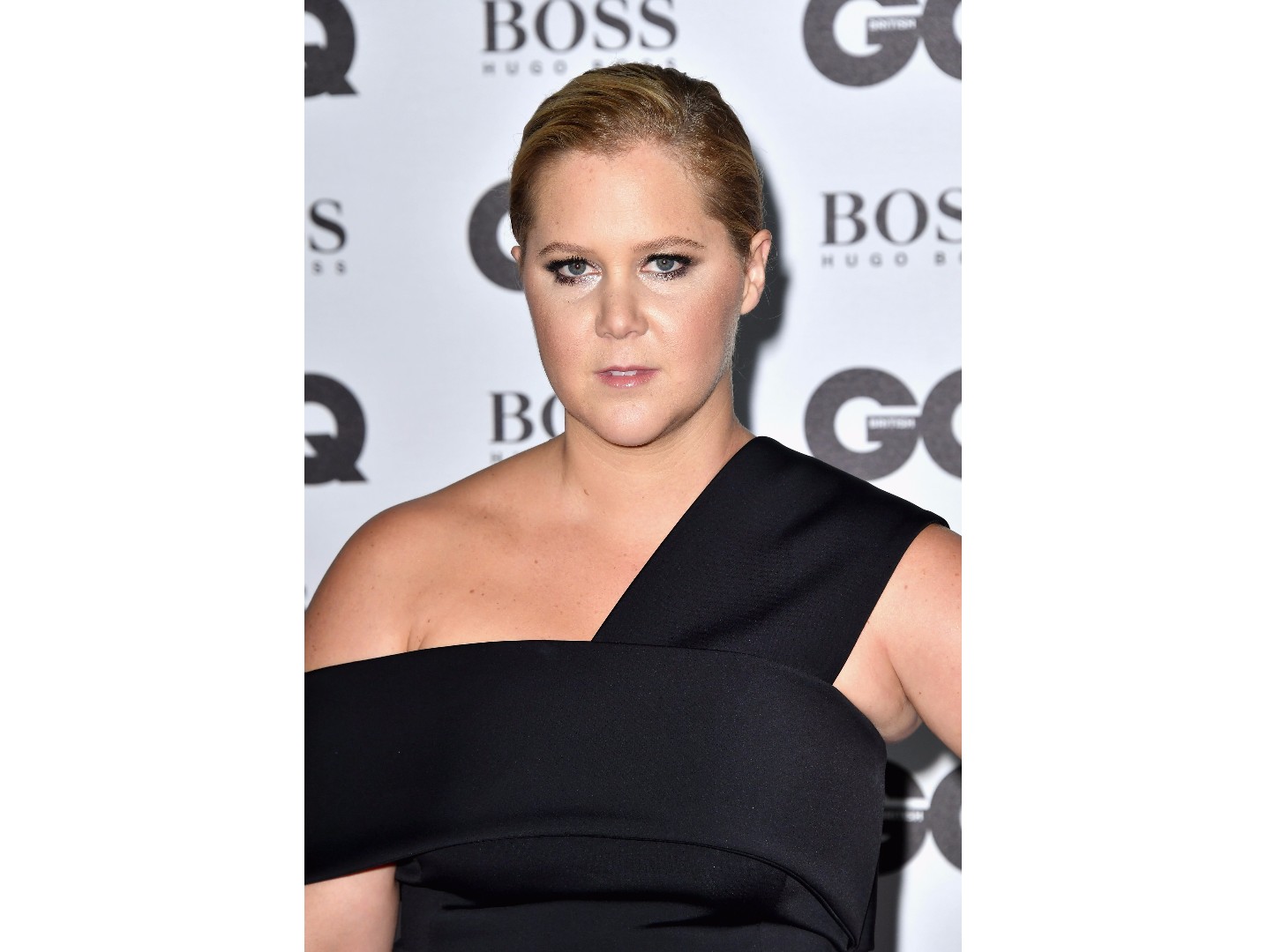 Amy Schumer won the Emmys red carpet with this flawless one-liner ...