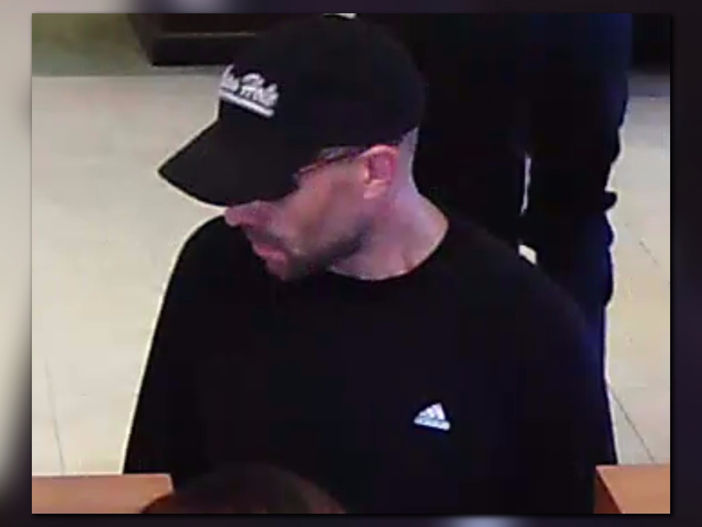 FBI hunting down 'scruffy' serial bank robber in metro Atlanta ...