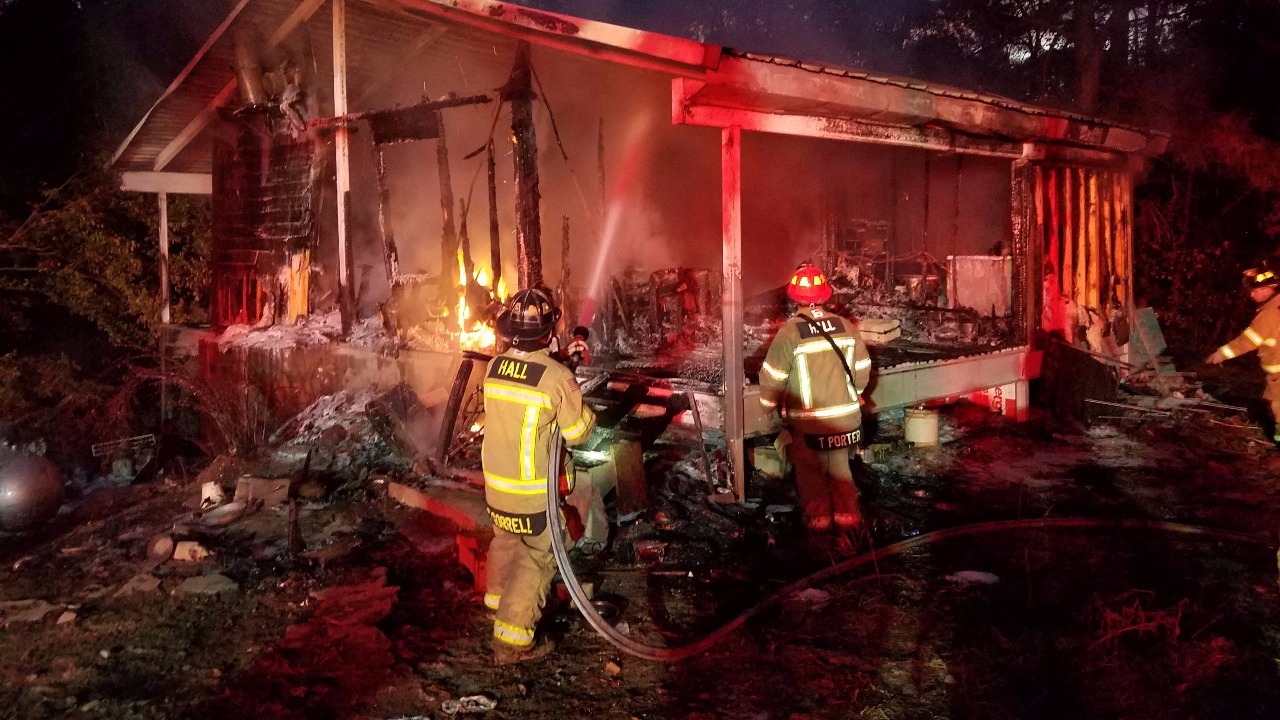 House fire in Hall County caused by wood heater | 11alive.com