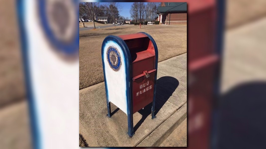American Flag drop box in Forsyth County | 11alive.com