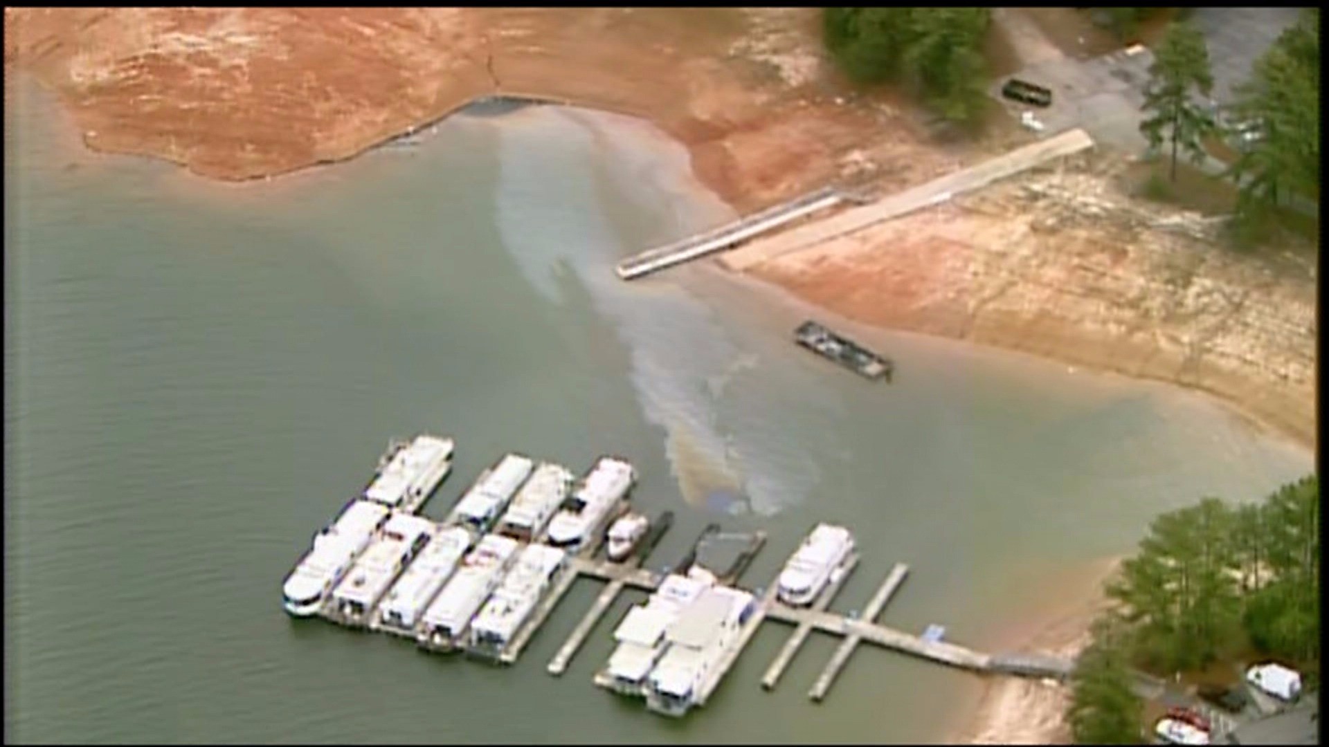 Marina fire damages boats at Lake Lanier | 11alive.com