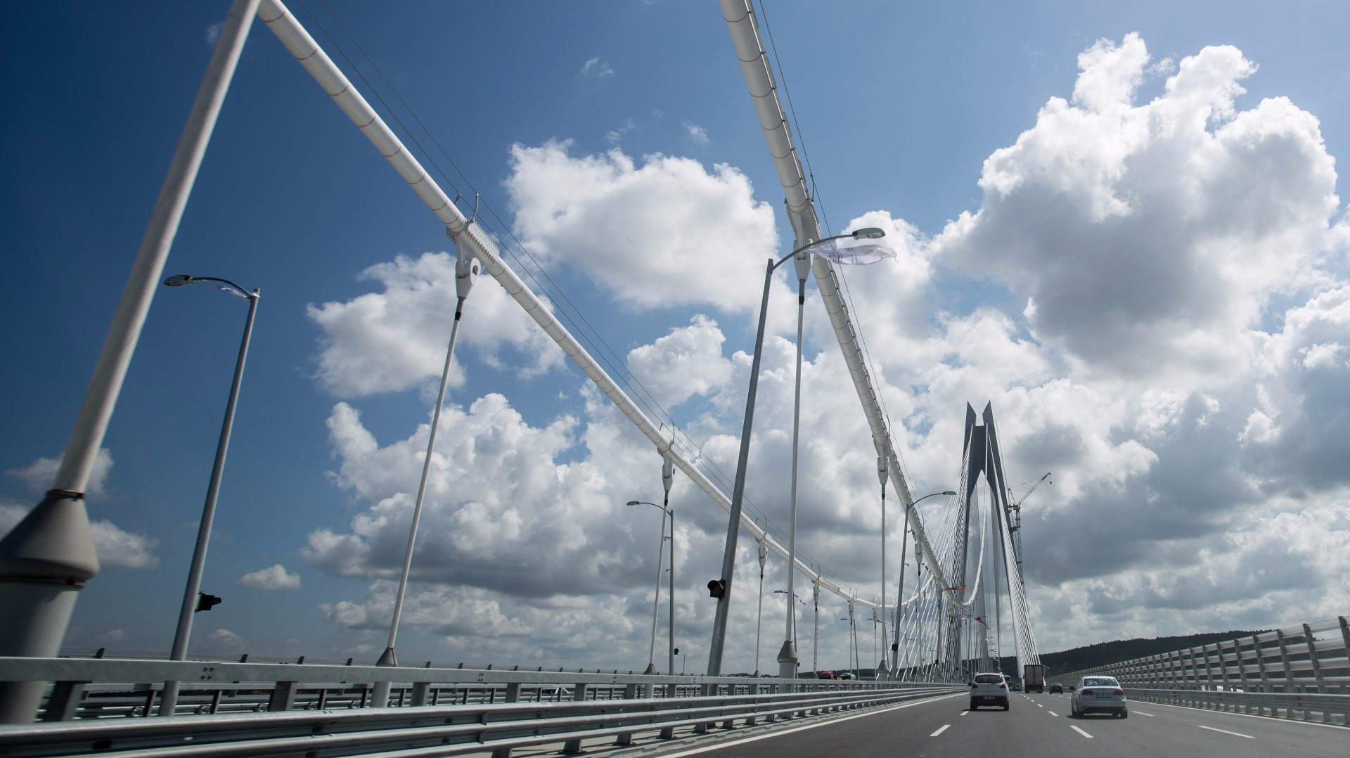 Data: Nearly 56,000 bridges 'structurally deficient' nationwide, 700 in ...