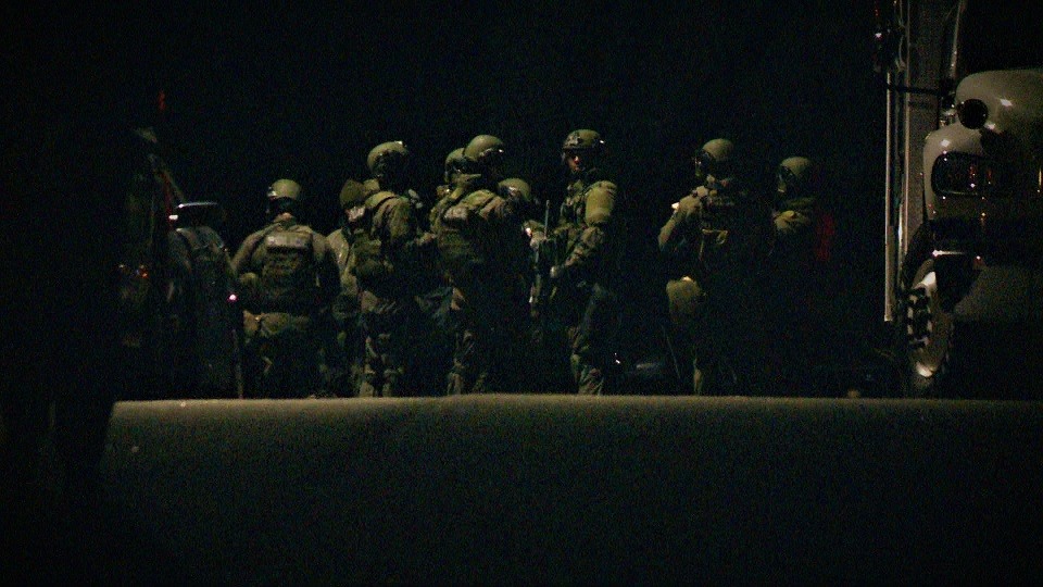 After several hours, SWAT situation ends peacefully in NW Atlanta ...