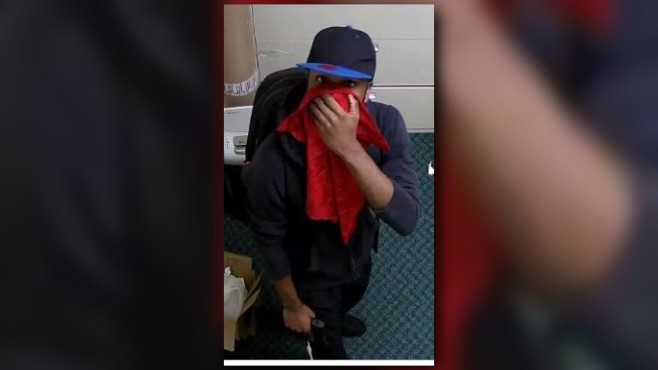 FBI: Armed robber stealing only iPhone 7Plus phones | 11alive.com